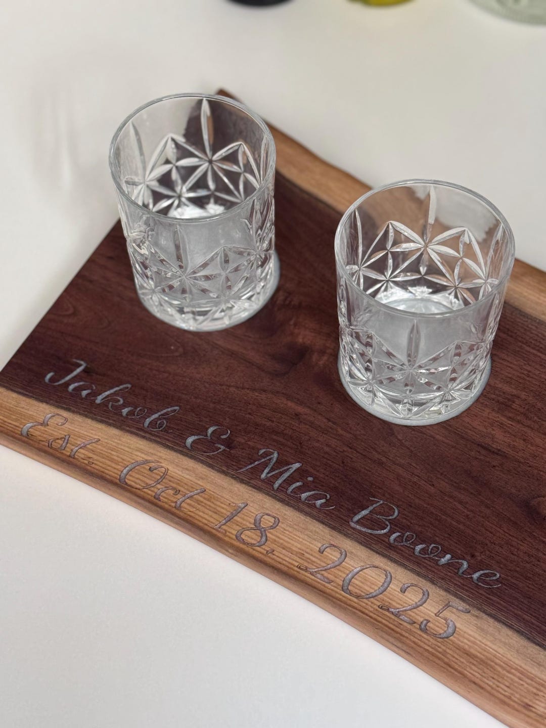 Handmade Live Edge Beer & Whiskey Flight Board - Etsy