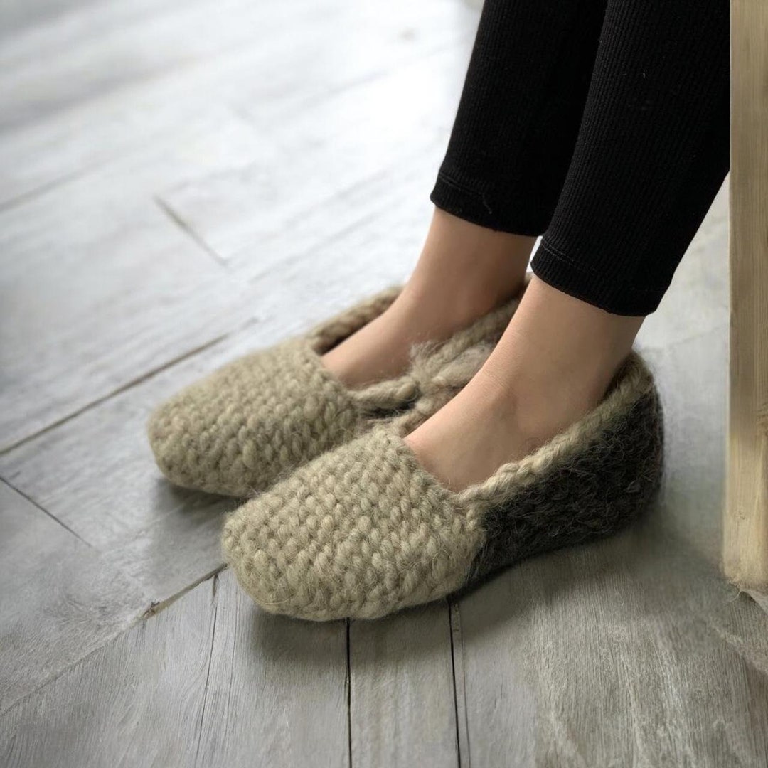 Wool Natural Slippers Natural Warm Room Slippers Hand-knit Wool ...