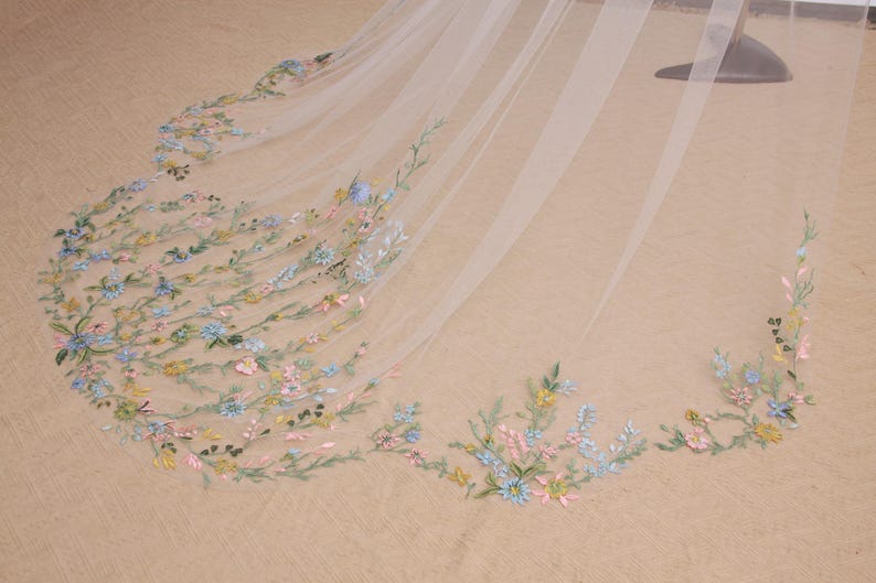 Ad14| Scallop-edged Cathedral Veil: Boho Wildflower Lace Tulle Bridal ...