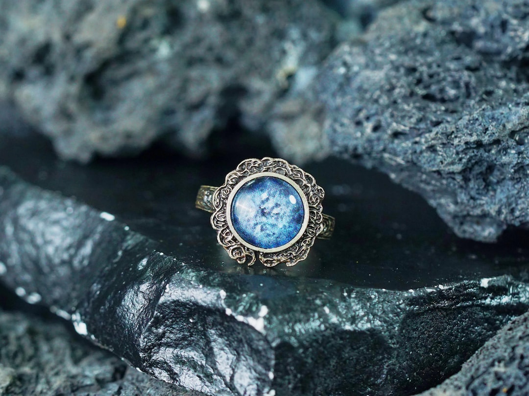 EXCLUSIVE El.den Ring Dark Moon Ranni Ring - Glow-in-the-dark ...