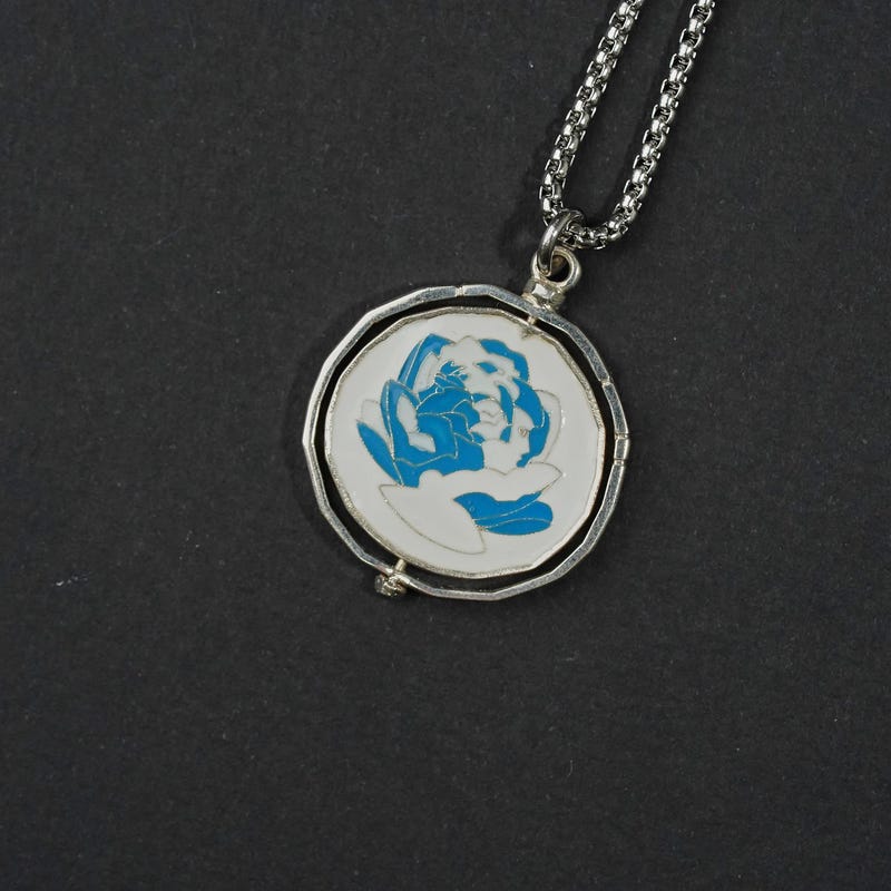 Arcane Necklace Blue Rose - Etsy