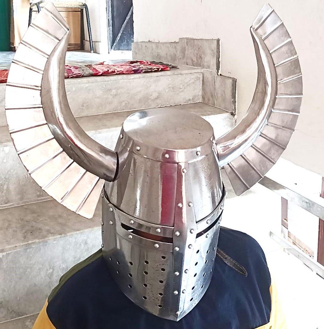 Medieval Templar Battle Horn Helmet/knight Fantasy Historical Helmet ...