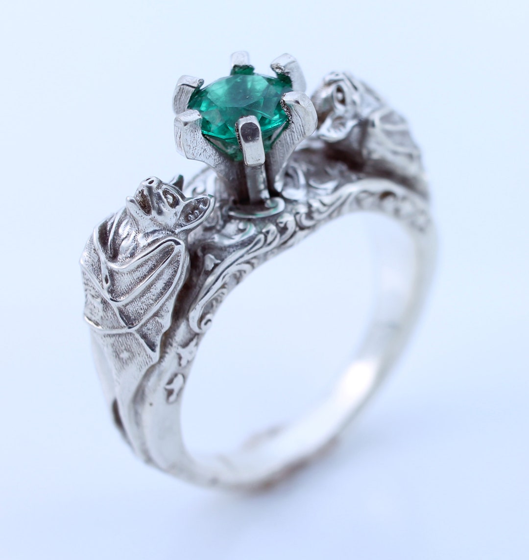 Emerald Bat Ring Bat Jewelry Silver Ring Gothic Jewelry Gothic Rings ...