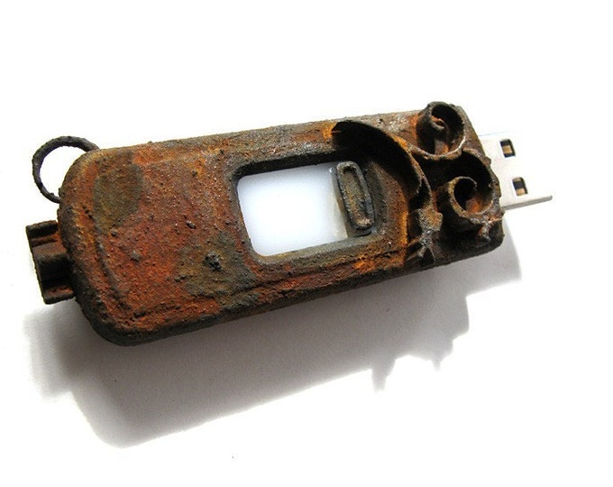 Rusted Steampunk USB Drive No. 2 - Etsy