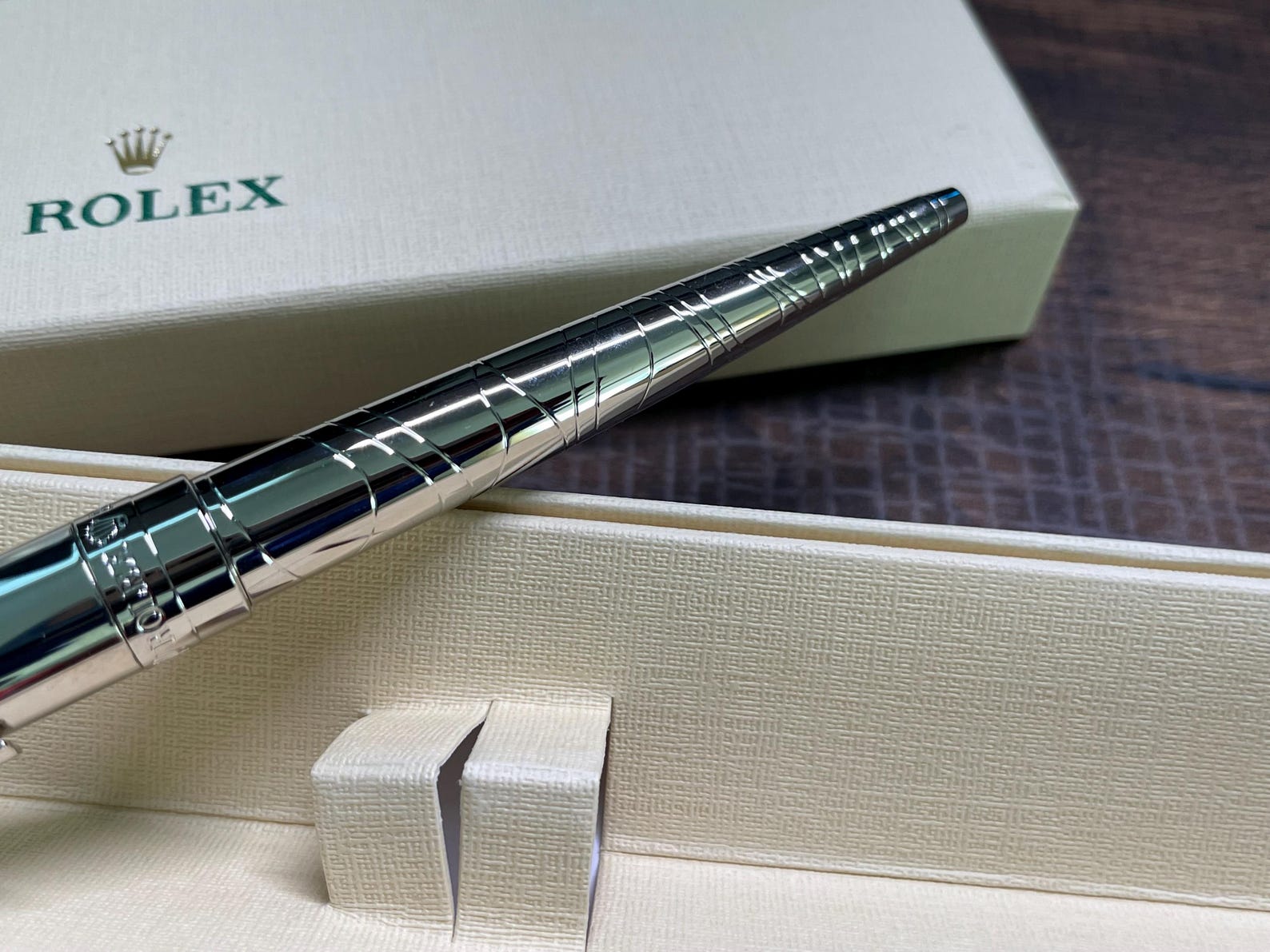 Rolex Vintage Silver Ballpoint Pen Platinum Finish WAVE PATTERN in Box ...