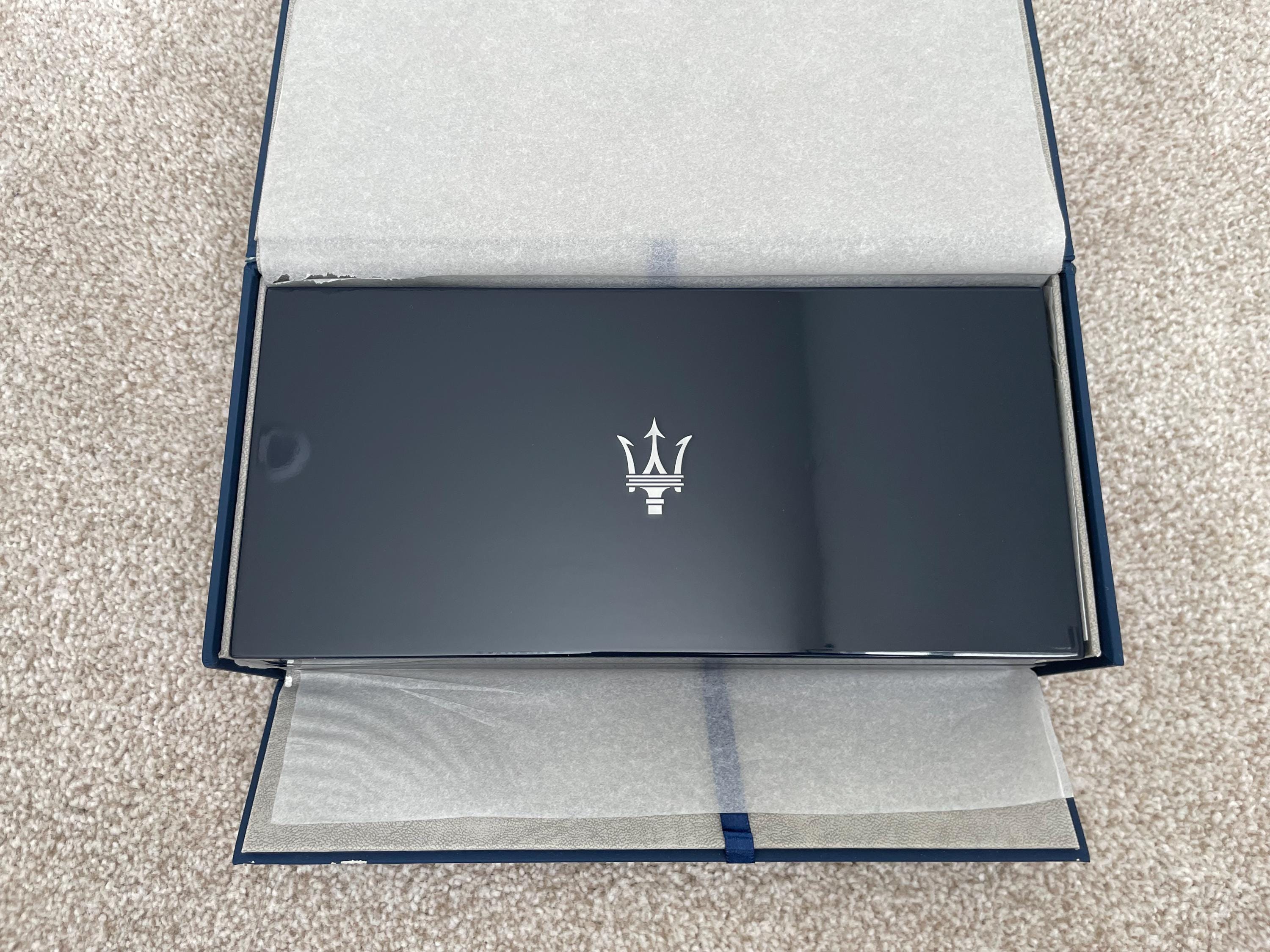 Maserati Quattroporte Aluminum Chrome Model Scale 1:43 Paperweight Gift ...