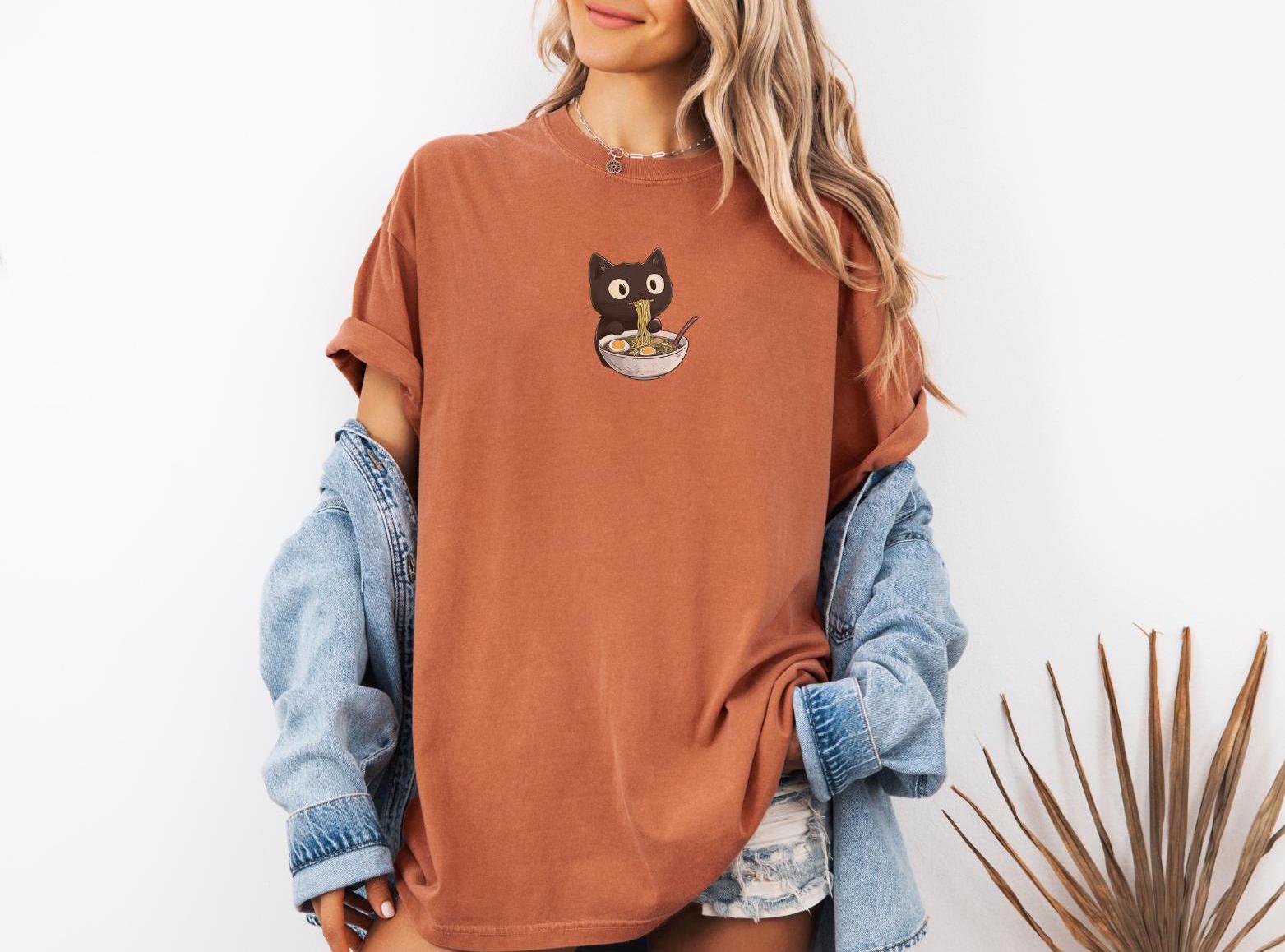 Cute Cat Eating Ramen T-shirt | Adorable Cat Lover Tee | Funny Foodie ...