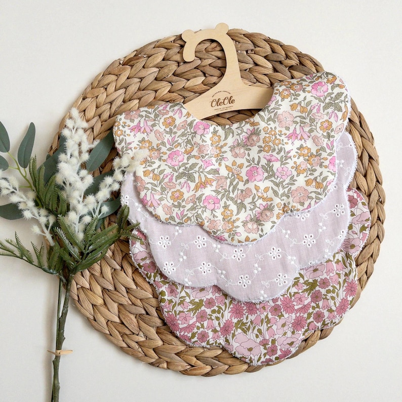 Scalloped Baby Dribble Bibs Liberty Fabric Floral Drool Bib for Newborn ...