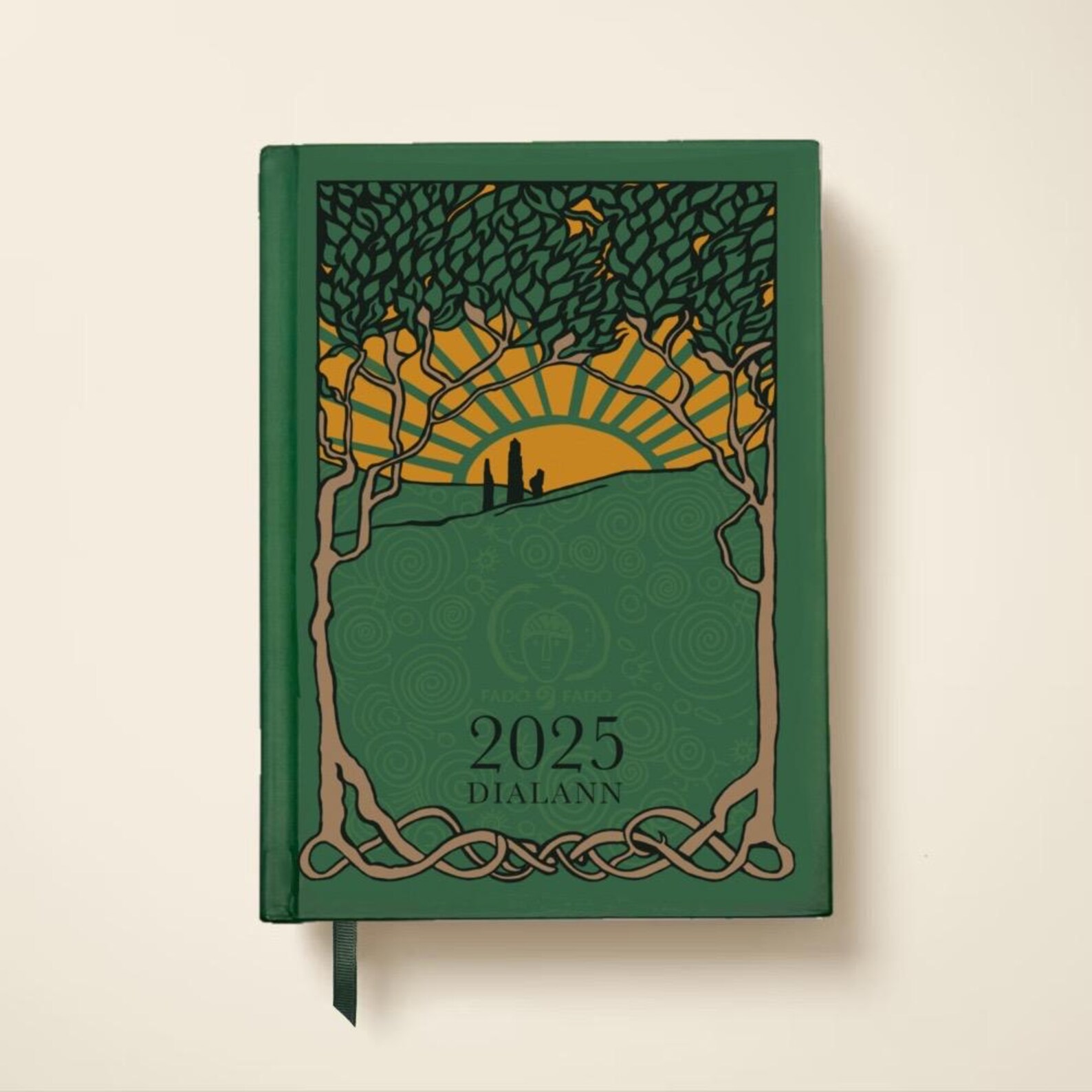 2025 Dialann Bhliantúil Gaeilge Dátheangach A5 / Bilingual Irish Diary ...