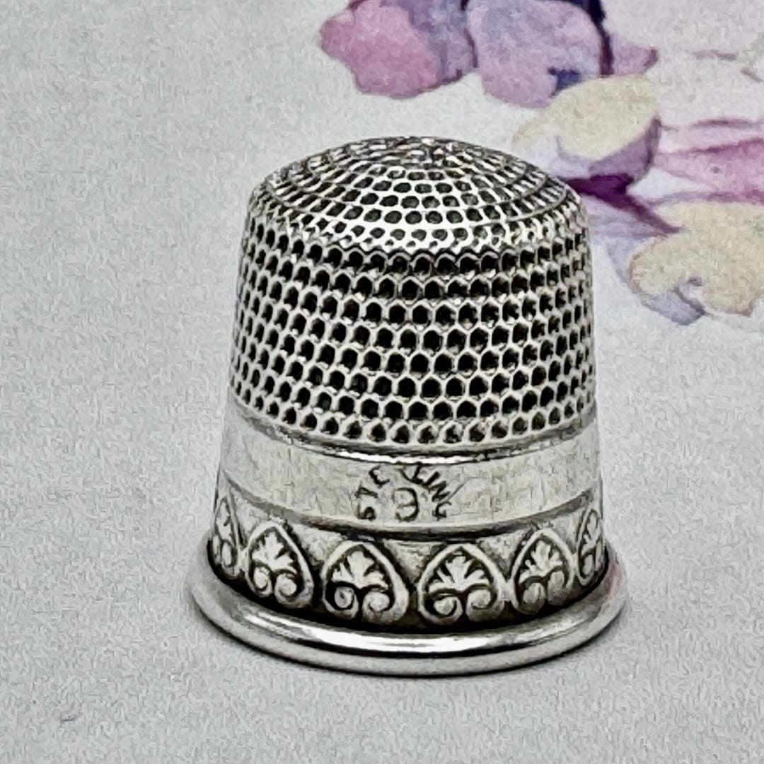 Vintage Small Sterling Silver Thimble - Lovely Dainty Design ...