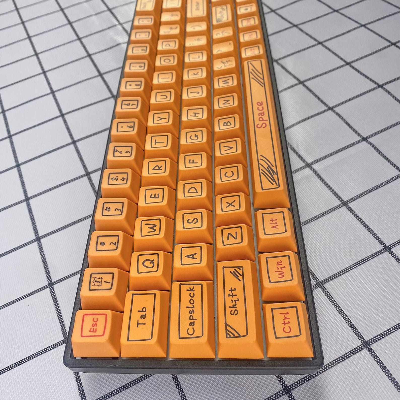 Unique Graffiti Abstract Art Cherry Keycaps - Ergonomic PBT With ...