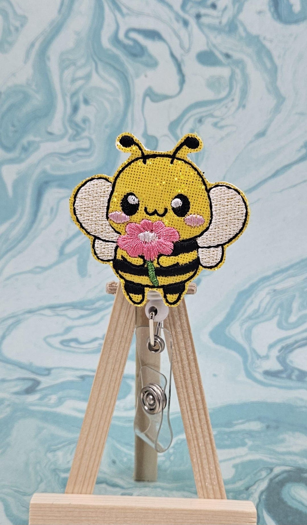 Bee Badge Reel | Interchangeable Retractable Badge - Etsy