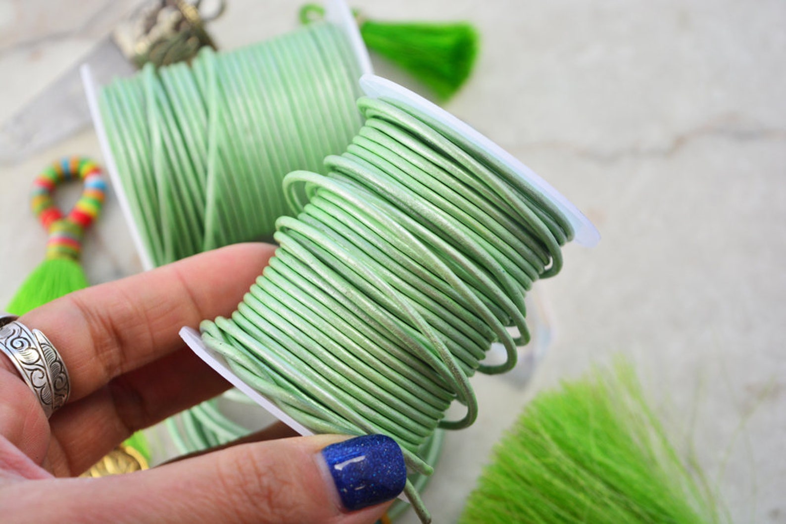 Metallic Light Green: 2mm Round Leather Cord 2 Feet pick - Etsy