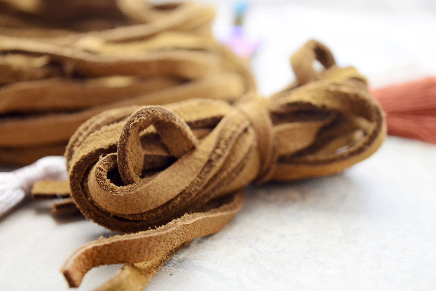 Saddle Tan, 5mm Deer Suede Leather Lace, 40" Strap (1pc) / Deer Lace ...