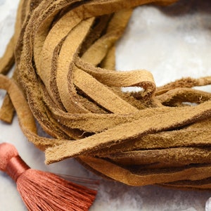 Saddle Tan, 5mm Deer Suede Leather Lace, 40" Strap (1pc) / Deer Lace ...