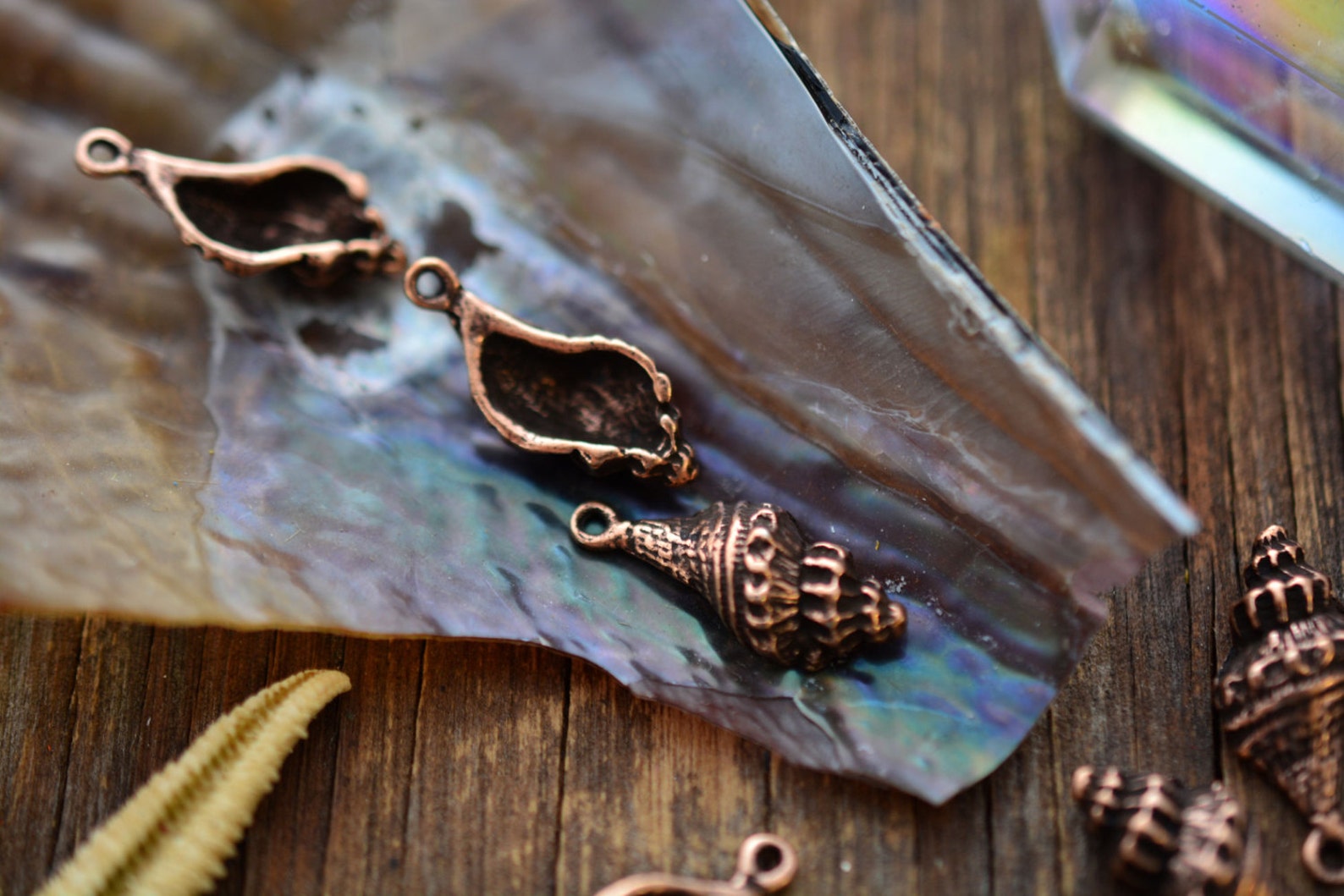 Antique Copper Trumpet Shell Charms, 10x21mm, 2pcs / Nunn Designs ...