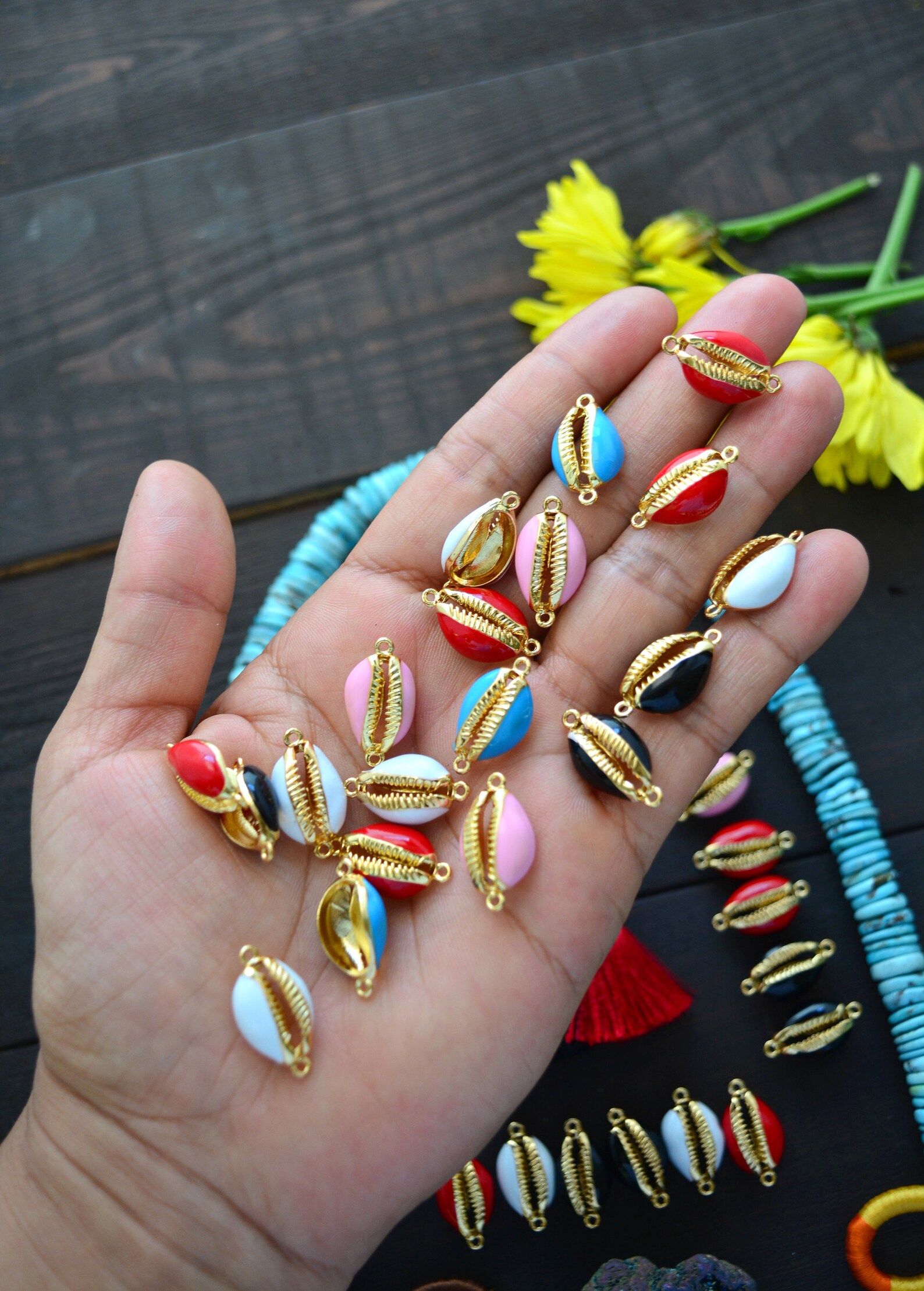 Enamel Cowrie: Gold Plated Enamel Cowry Shells Links Pukka - Etsy