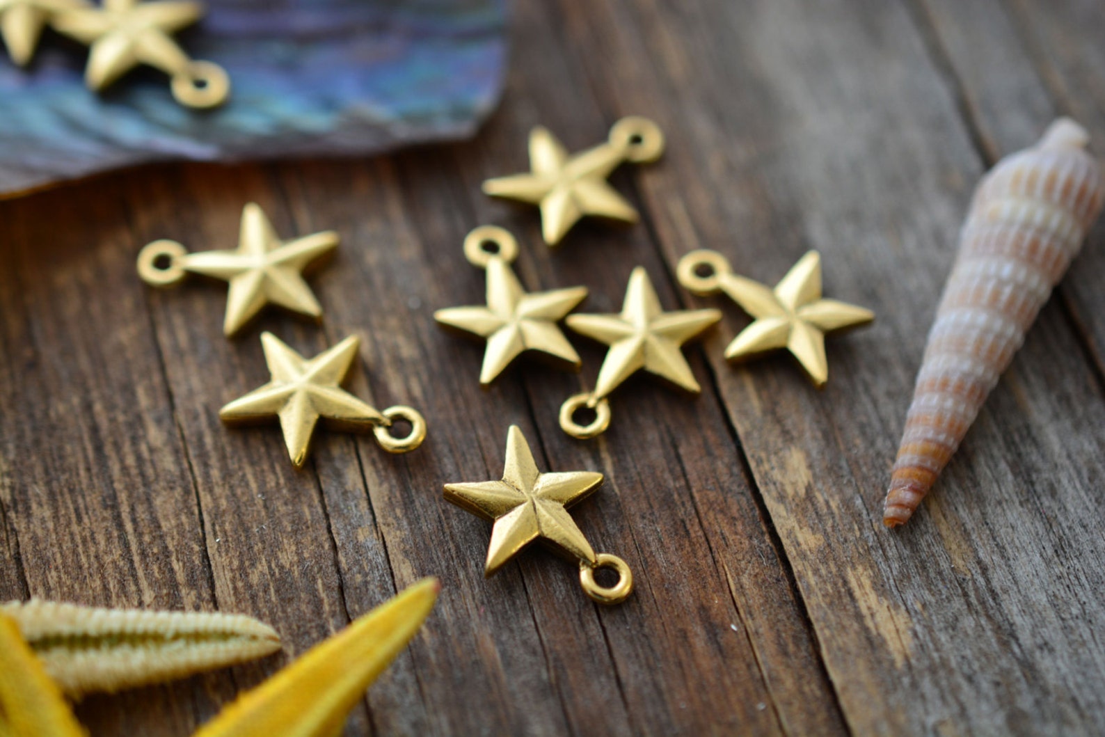 Antique Gold Mini Star Charms, 11x14mm, 2pcs / Nunn Designs, Star ...