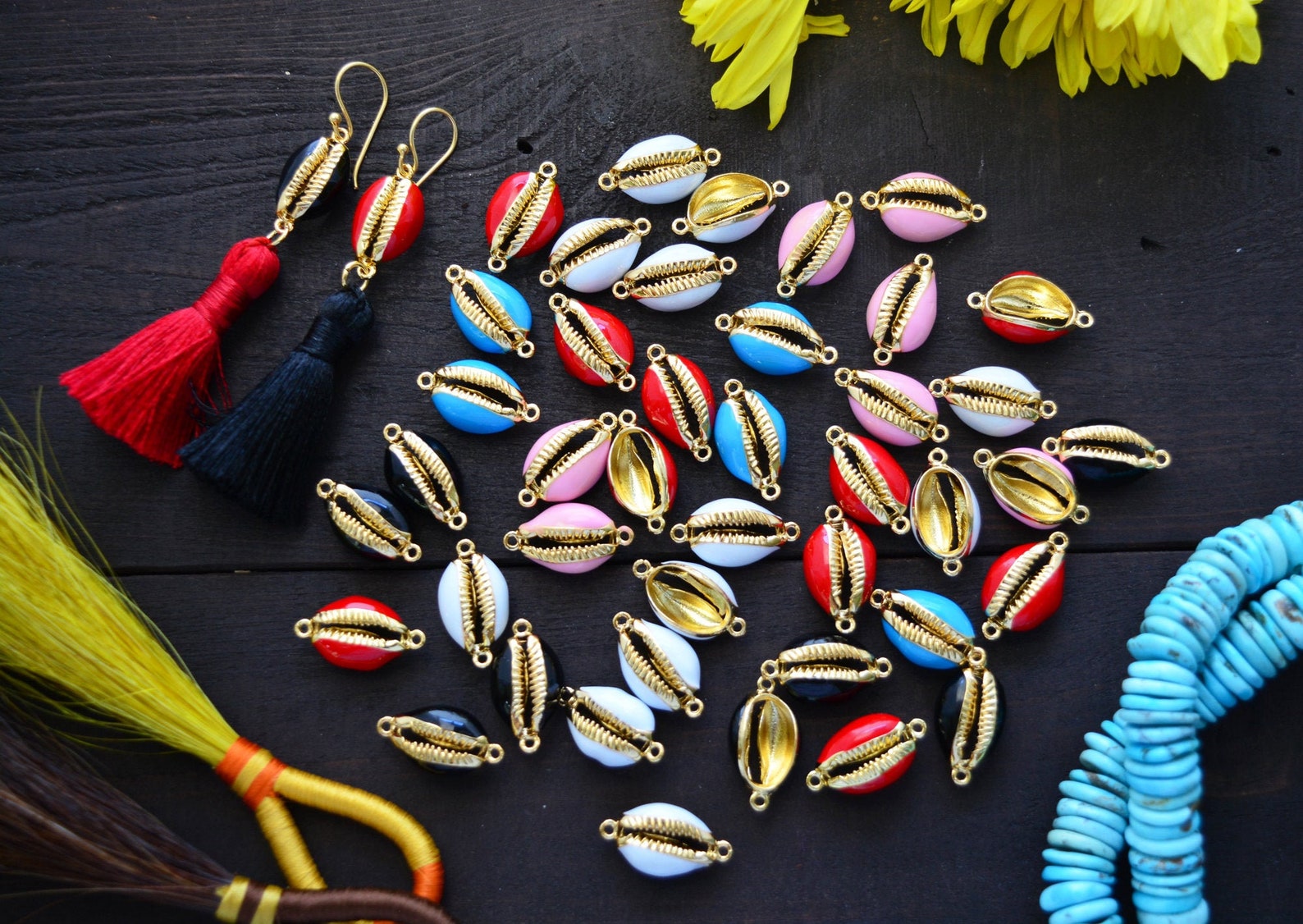 Enamel Cowrie: Gold Plated Enamel Cowry Shells Links Pukka - Etsy