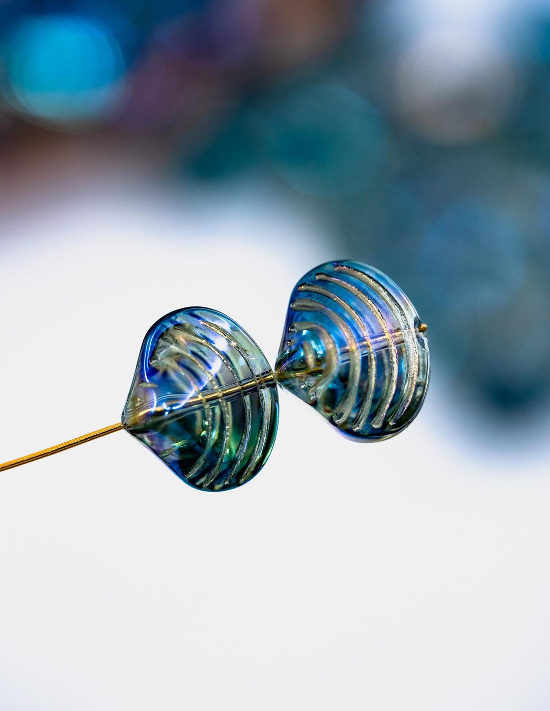 Aurora Borealis Blue and Purple, Electroplated Glass Clam Shells, Pack ...