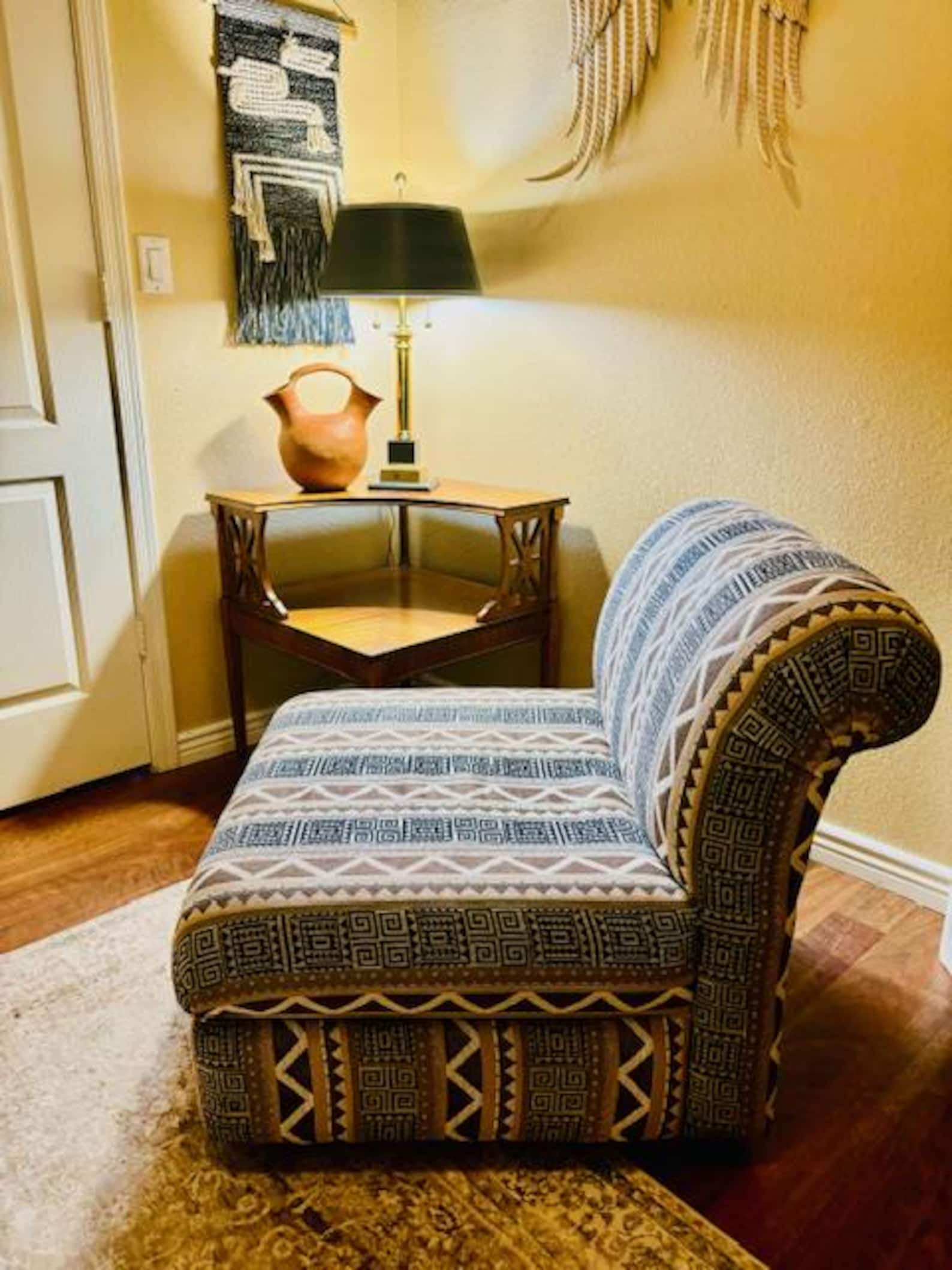 Mid Century Modern 2-tier Corner Table - Etsy