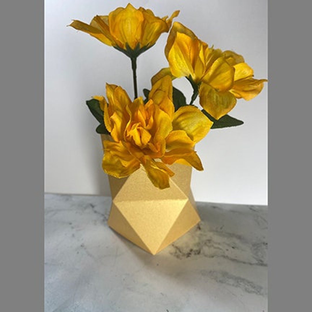 Geometric Paper Vase SVG - Etsy