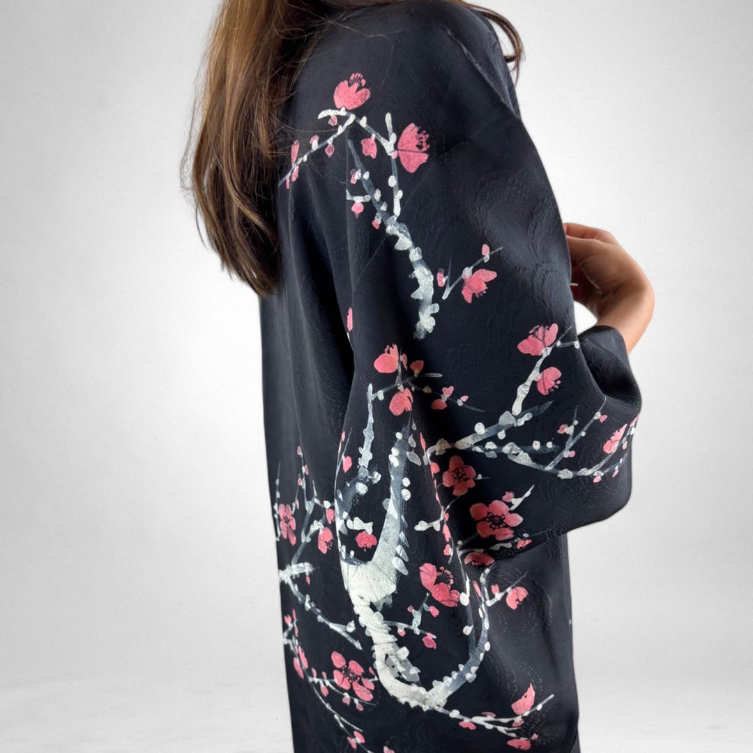 Japanese Kimono Haori Jacket, Black Haori With Vibrant Designs ...
