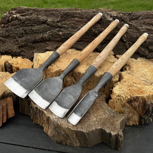 4-piece Timber Rounded Chisels Set With Covers. Woodworking Tool ...