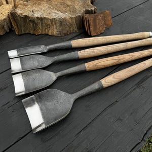 4-piece Timber Rounded Chisels Set With Covers. Woodworking Tool ...