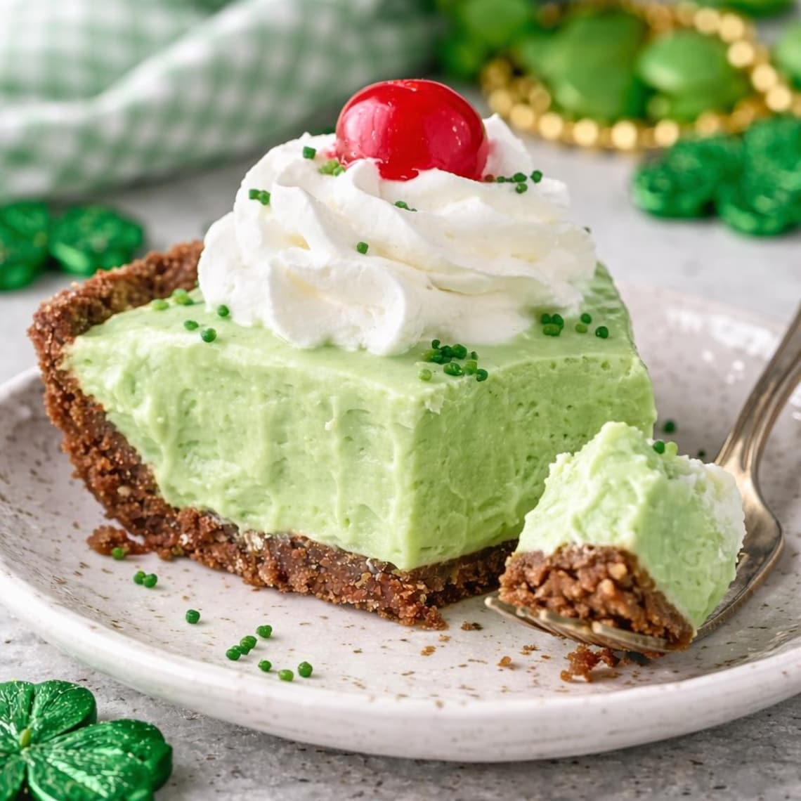 Chocolate Shamrock Pies Recipe PDF | St Patricks Day Dessert | Mint ...