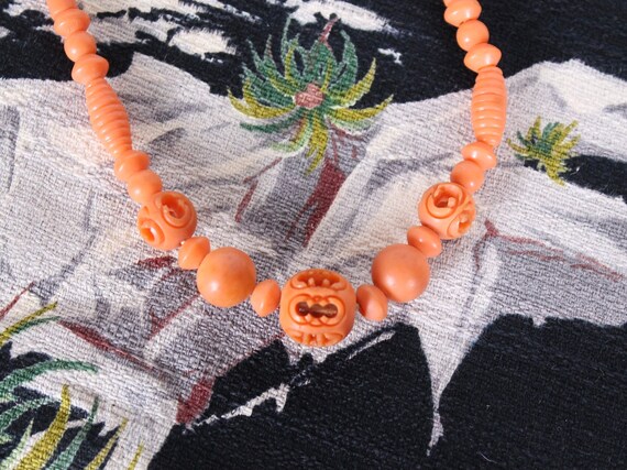 1930s vintage celluloid beads coral carved art deco n… - Gem