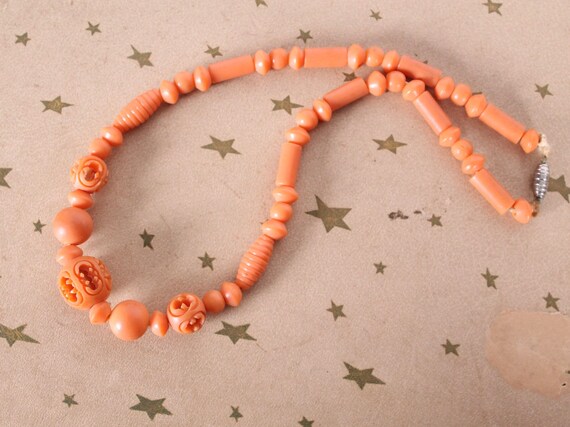 1930s vintage celluloid beads coral carved art deco n… - Gem
