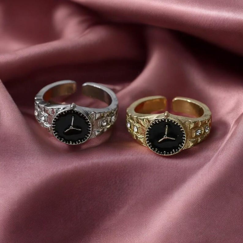 Vintage Punk Clock Shaped Ring, Adjustable Ring for Men and Women ...