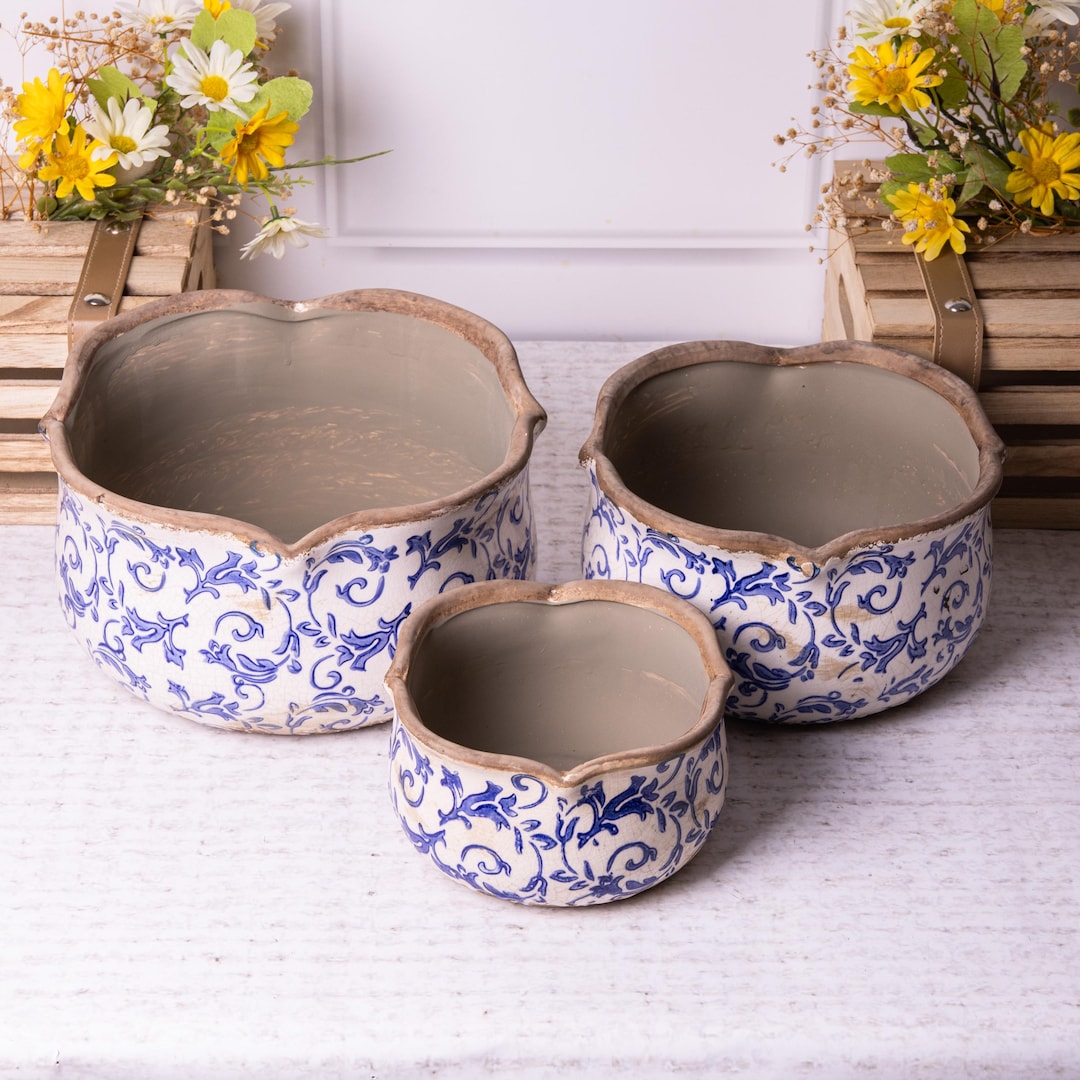 Vintage Blue Cream Ceramic Round Floral Scalloped Planter Plant Flower ...