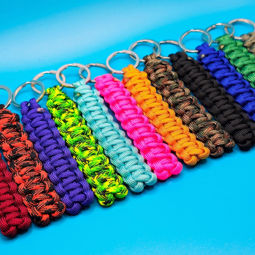 Cobra Paracord Keychain - Choose From 48 Colors, Length, & End Closure ...
