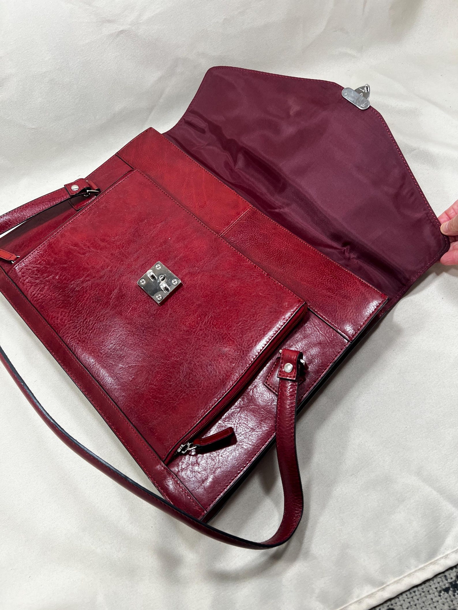 Vintage Wilson's Genuine Leather Oxblood Red Briefcase/laptop Bag ...