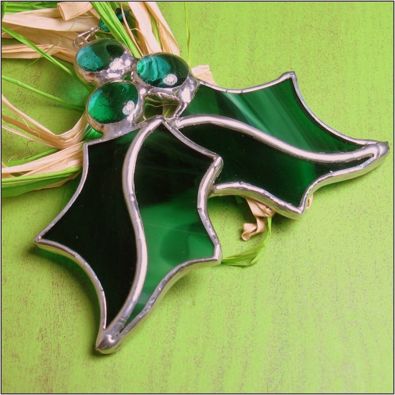 Small Holly Berry 3 D Stained Glass Suncatcher Christmas Tree Etsy