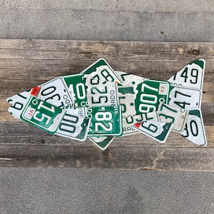 Colorado License Plate Fish Art on Reclaimed Barnwood - Etsy