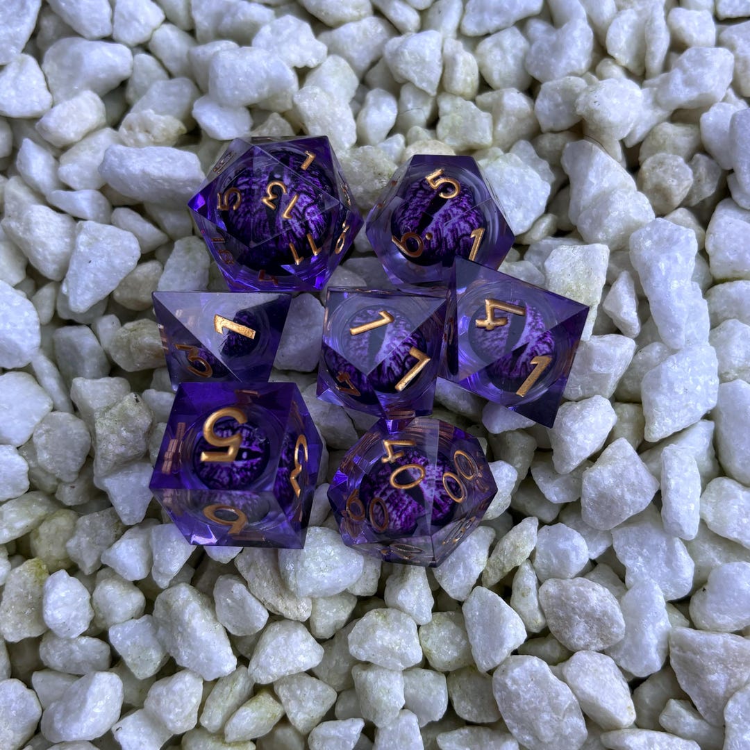 Lilac Dragon Eye Liquid Core Dnd Dice for Role Playing Games , Lilac ...