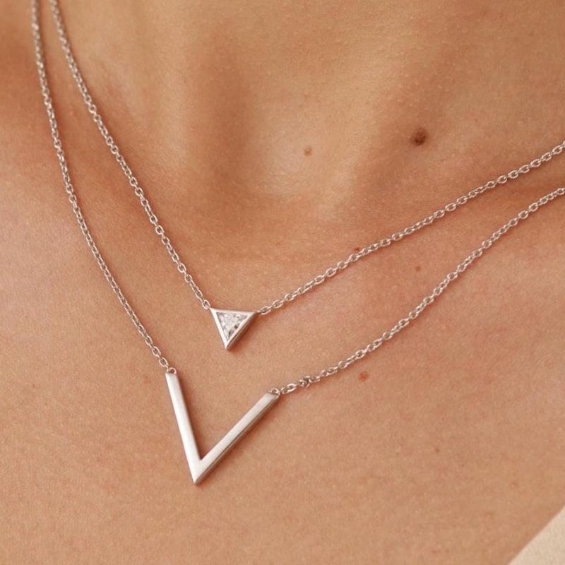 V Necklace - Etsy