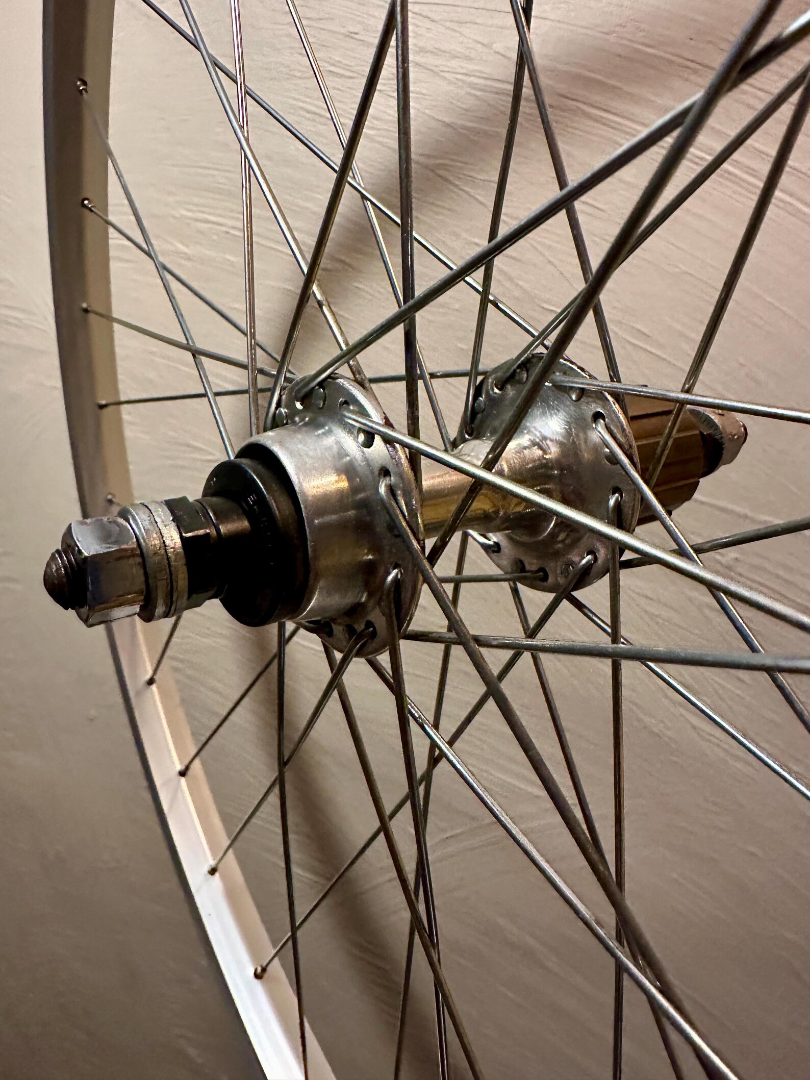 Femco Bike Wheel 26 X 1.5 In. 36 Spoke Rear Shimano Hub FH-HG20 135mm ...