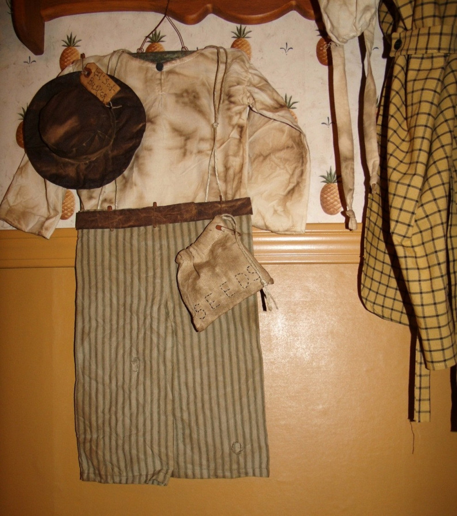 My Primitive Prairie Life Lil' SOD-BUSTER HANGER Pattern - Etsy