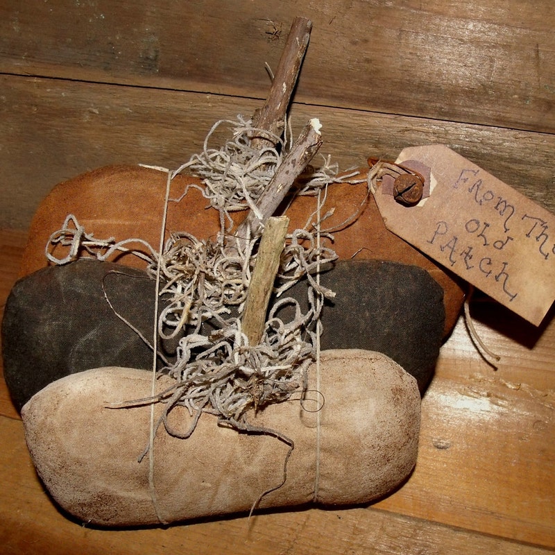 Primitive Ornies - Etsy