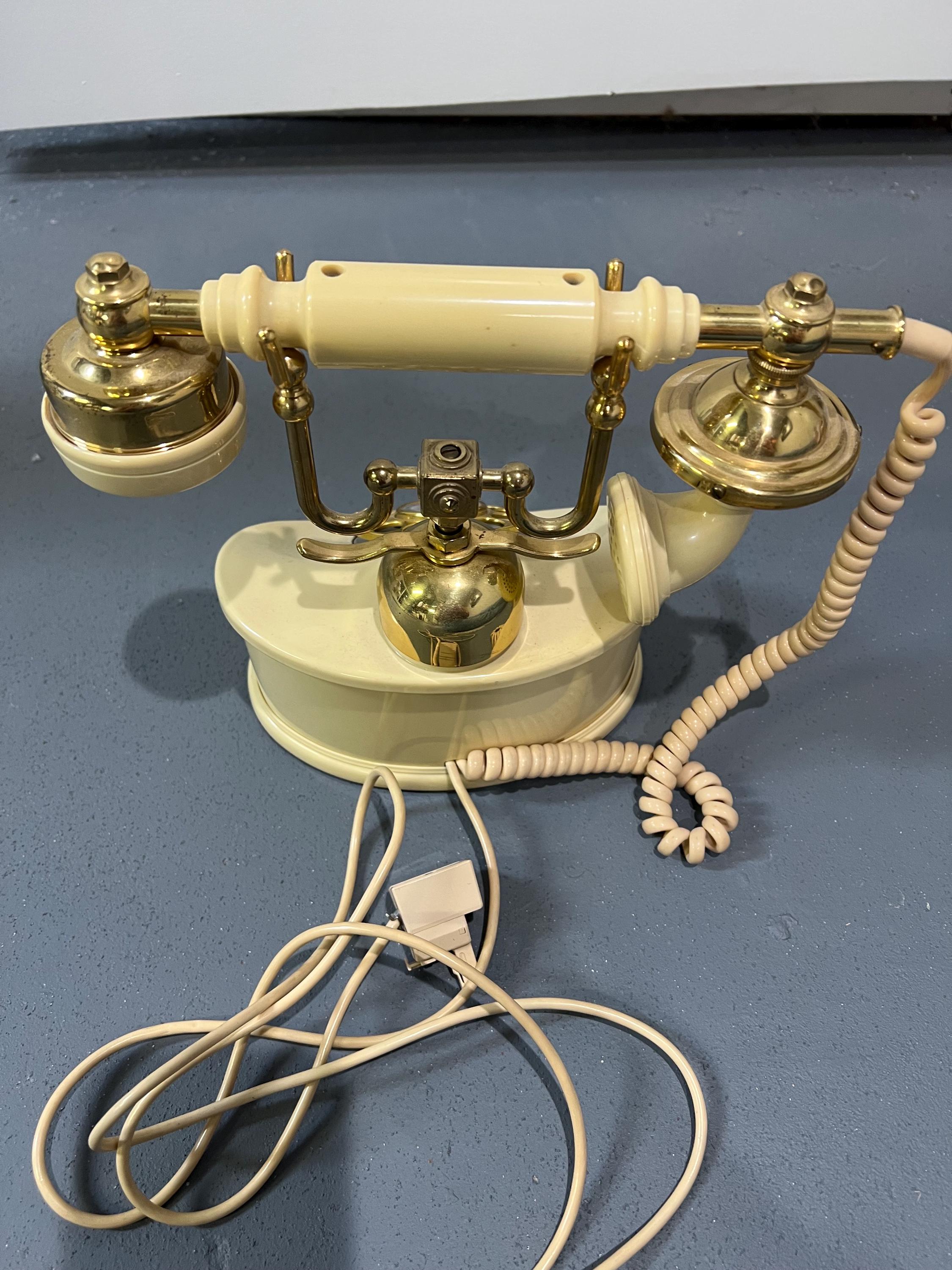 Vintage Victorian Telephone - Etsy