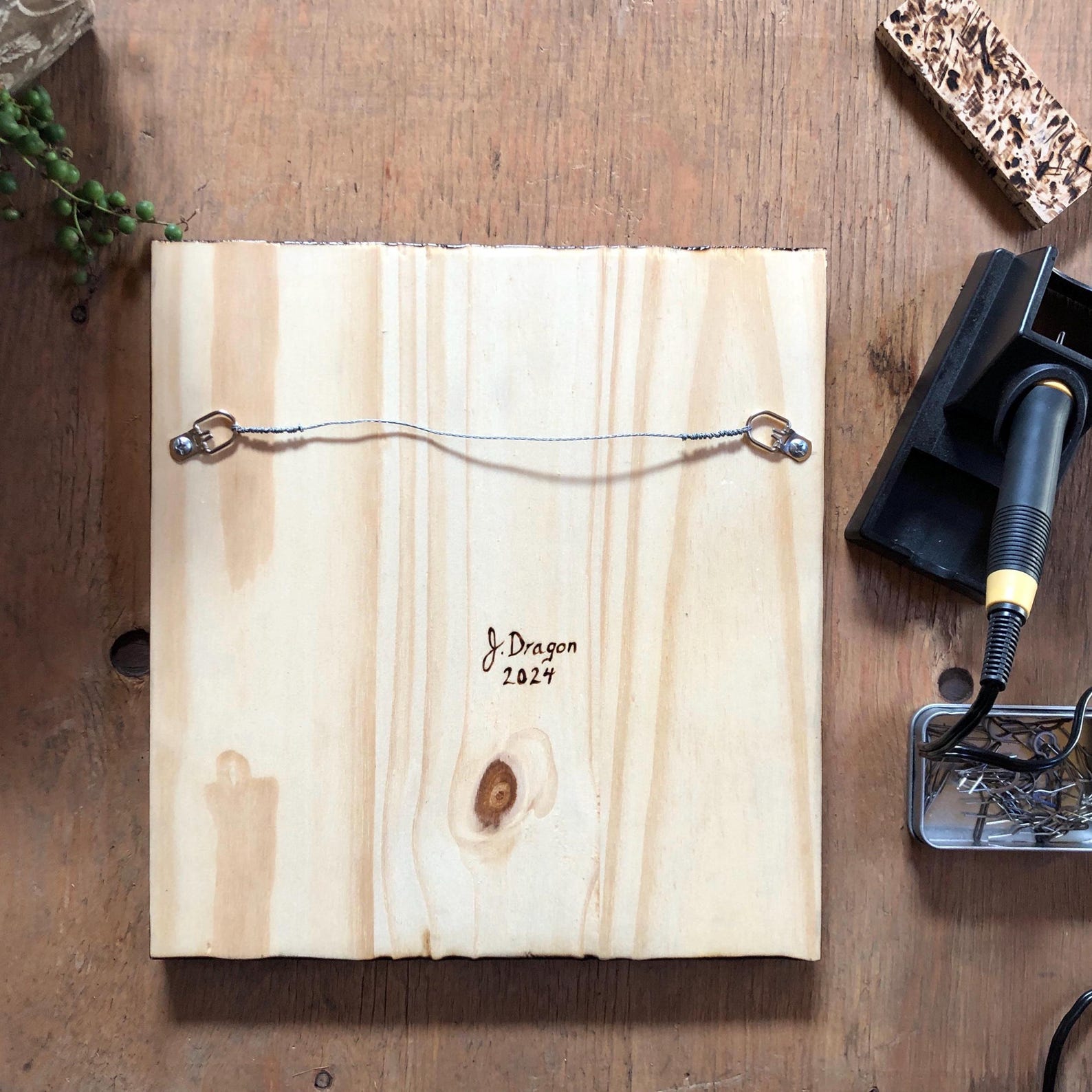 Wood Burned Howling Wolf Wall Decor - Pyrography - Etsy