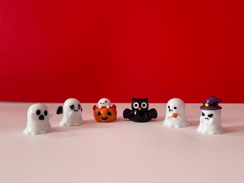Mini Halloween Ghost Displays - Etsy