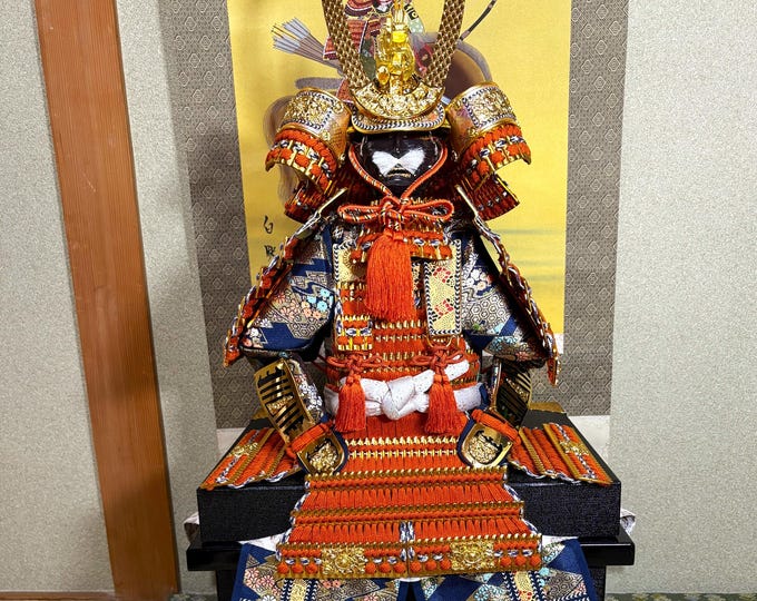 Japanese samurai armor, vermilion armor with dragon helmet, old ...