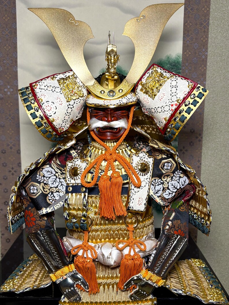Japanese Samurai Armor"KAMAKURA" : A Reproduction of a National ...