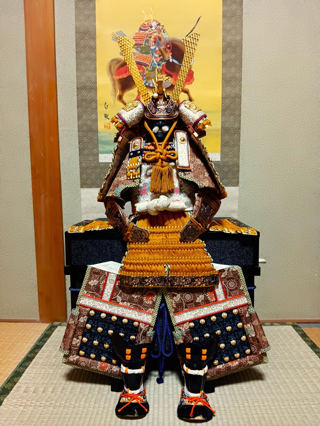 Beautiful Japanese Samurai Armor - Wabi Sabi Armor With a Dragon Helmet ...