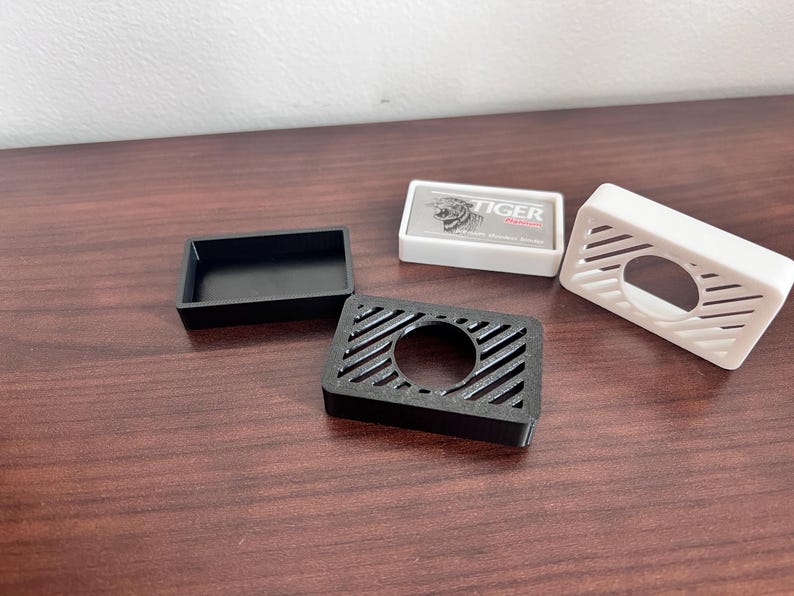 Double Edge Blade Travel Case 3D Printed - Safe & Compact Blade Storage ...